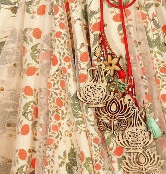15 Pretty And Unique *Latkan Designs* To Add Oomph To Your Lehenga ...